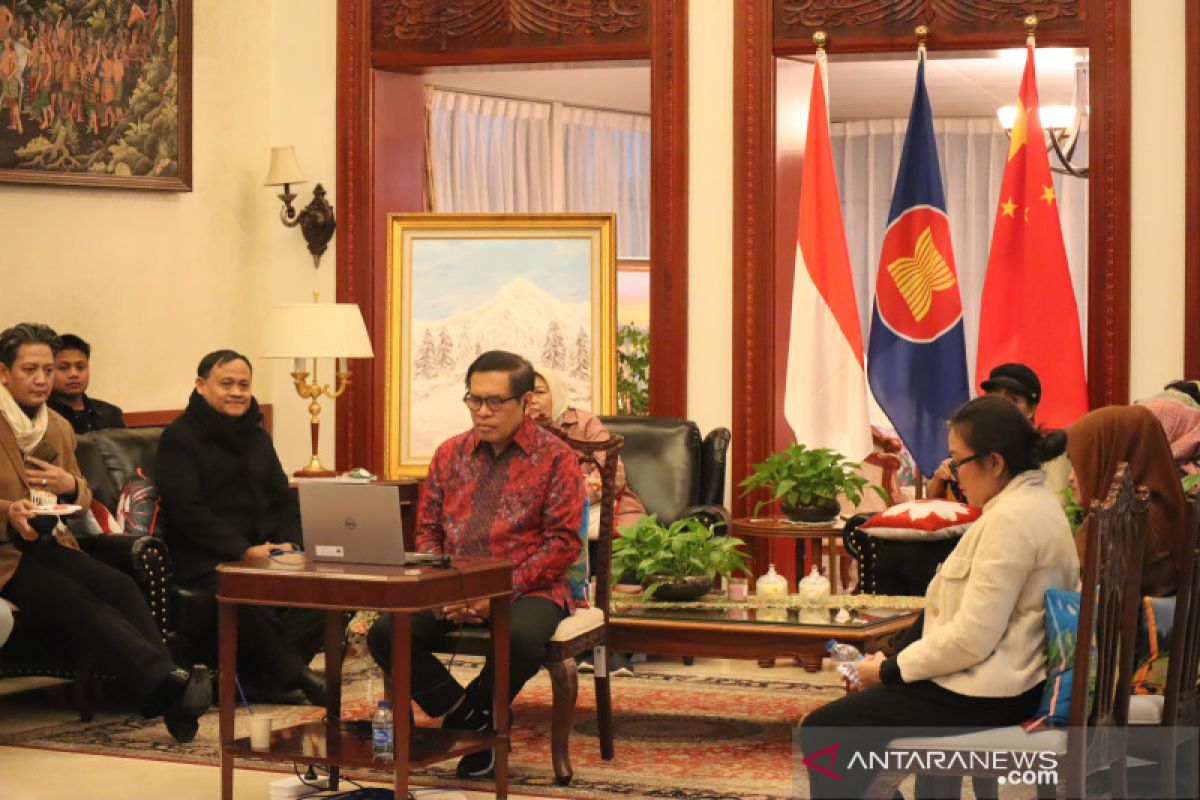 KBRI Beijing rayakan Tahun Baru secara sederhana, Sanlitun tetap ramai ...