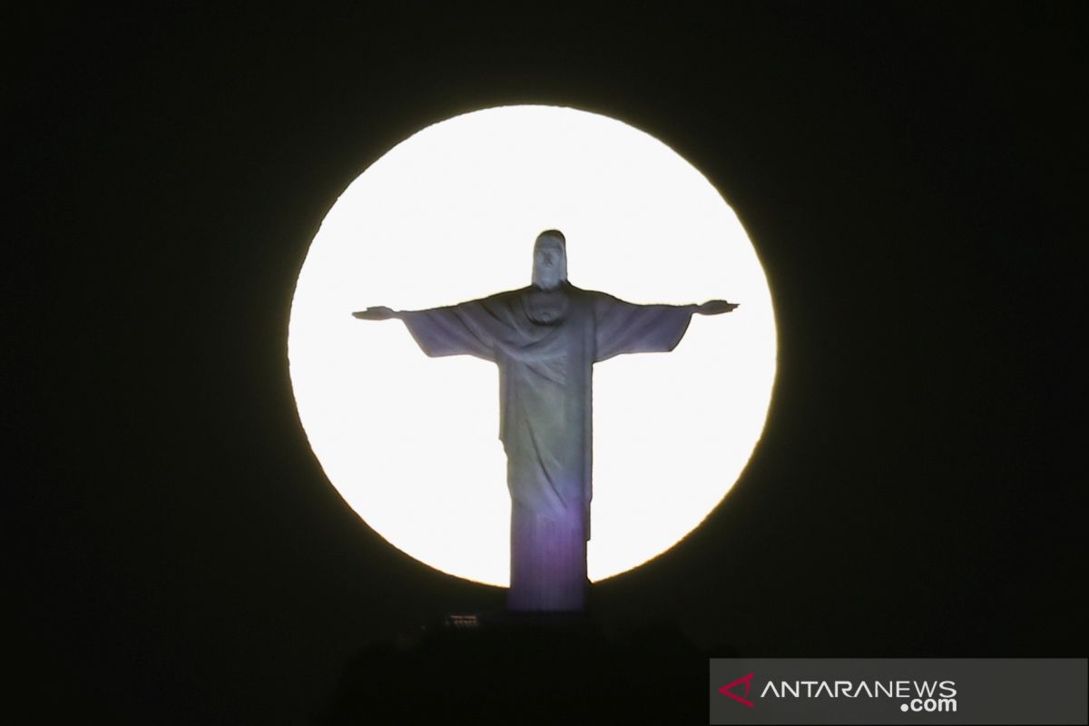 Penampakan Super Moon di Brazil - ANTARA News