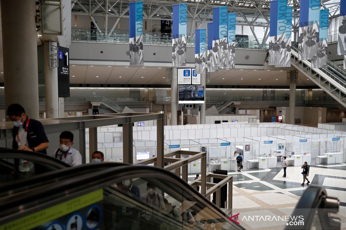 Melihat fasilitas di media center utama Olimpiade Tokyo 2020 - ANTARA News