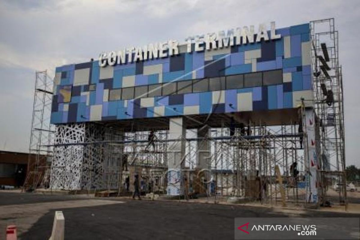 Pembangunan Auto Gate System Terminal Pelabuhan Batu Ampar - ANTARA ...