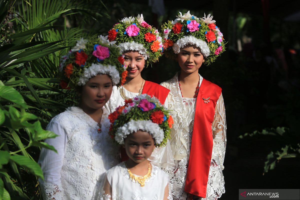 Upacara adat Ngarot Indramayu - ANTARA News