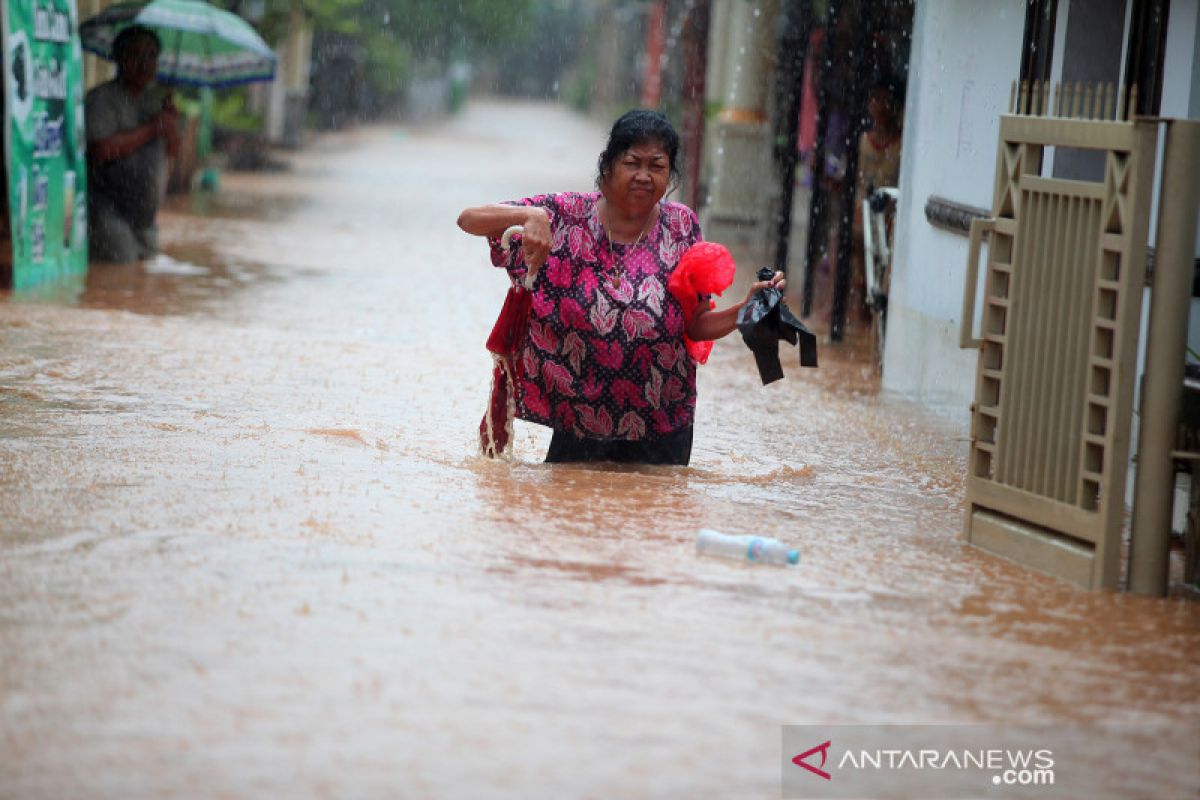 Floods submerge several sub-districts in Pasuruan, E Java - ANTARA News