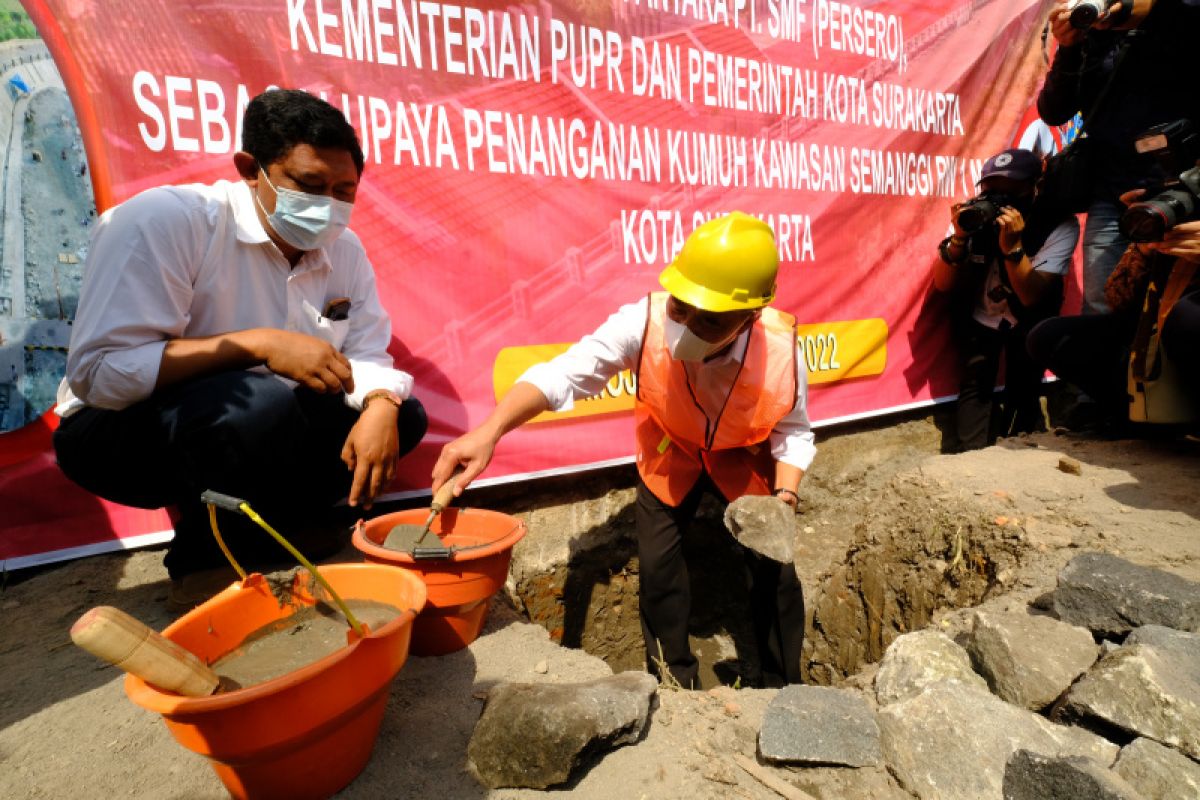 Menko PMK: Pemerintah berkomitmen selesaikan kemiskinan ekstrem - ANTARA News