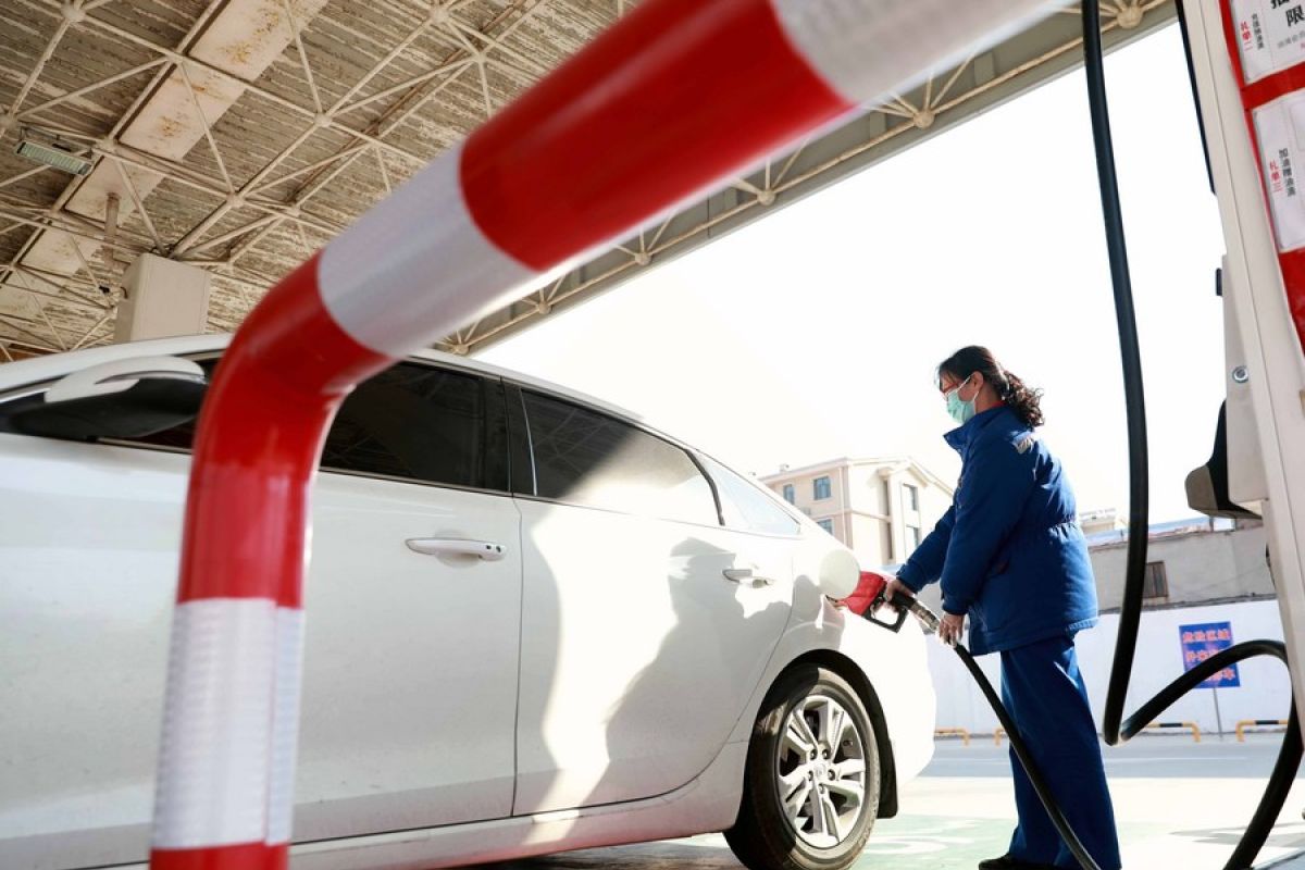 China akan naikkan harga bensin dan solar - ANTARA News