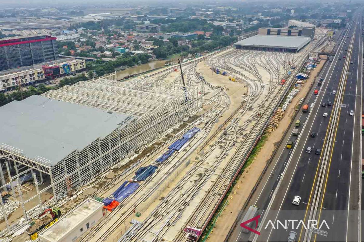 Perkembangan pembangunan lintasan LRT - ANTARA News