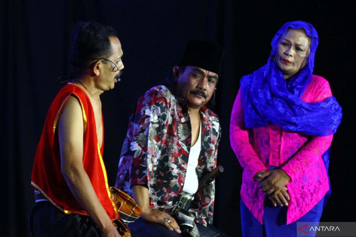 Pementasan Kesenian Ludruk - ANTARA News Jawa Timur