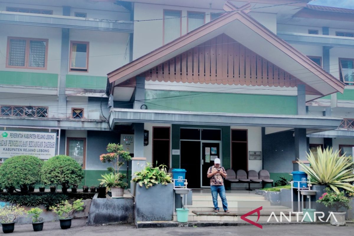 Rejang Lebong terima pembayaran DBH Rp21,7 miliar - ANTARA News Bengkulu