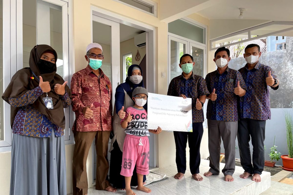 PLN UID Banten Serahkan Beasiswa Pendidikan untuk Keluarga Pejuang ...