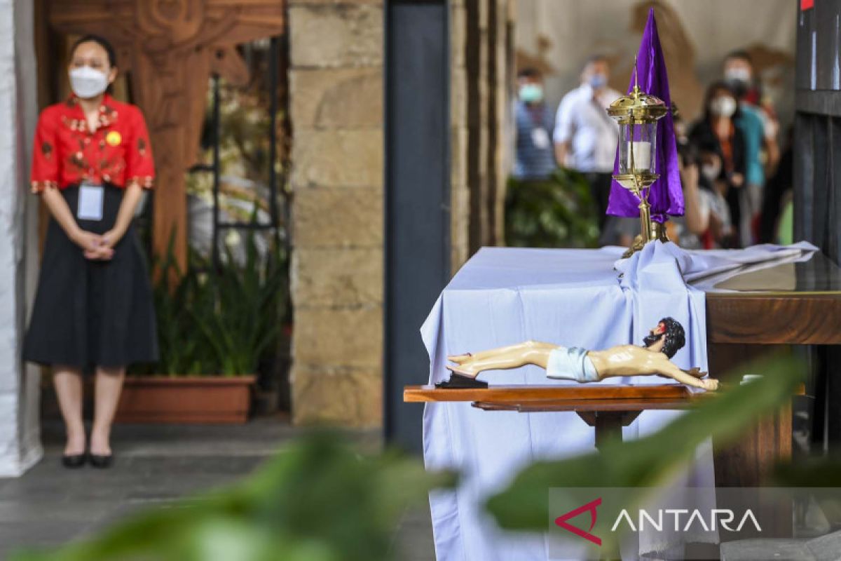 Jumat Agung Di Gereja Katedral Jakarta Antara News