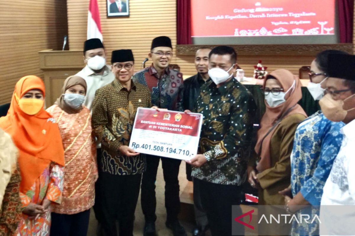 BLT minyak goreng sudah disalurkan ke 58 persen sasaran di DIY - ANTARA News