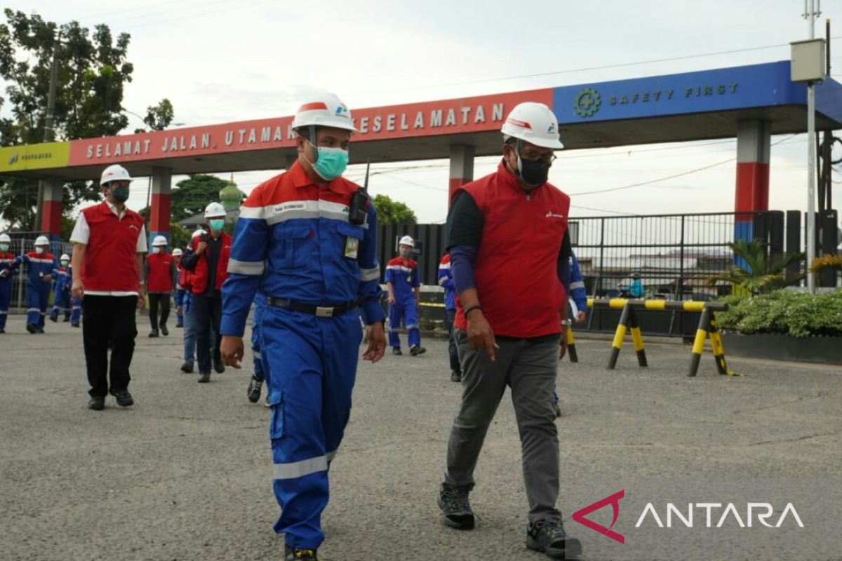 Direksi Pertamina Patra Niaga meninjau ketersediaan stok BBM dan LPG - ANTARA News Bangka Belitung