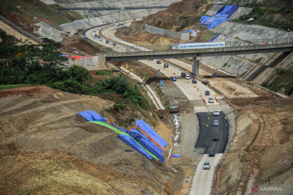 Jalur mudik fungsional jalan tol Cisumdawu - ANTARA News