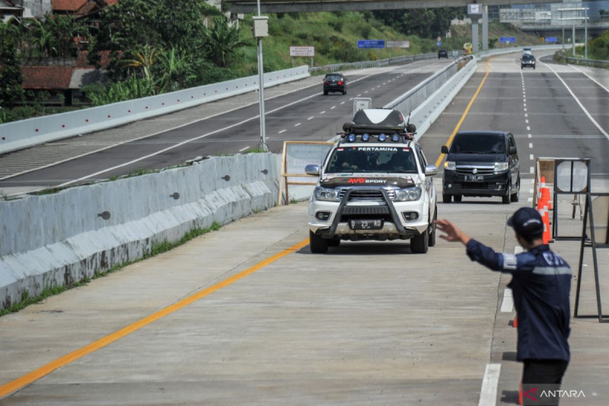 Jalur mudik fungsional jalan tol Cisumdawu - ANTARA News