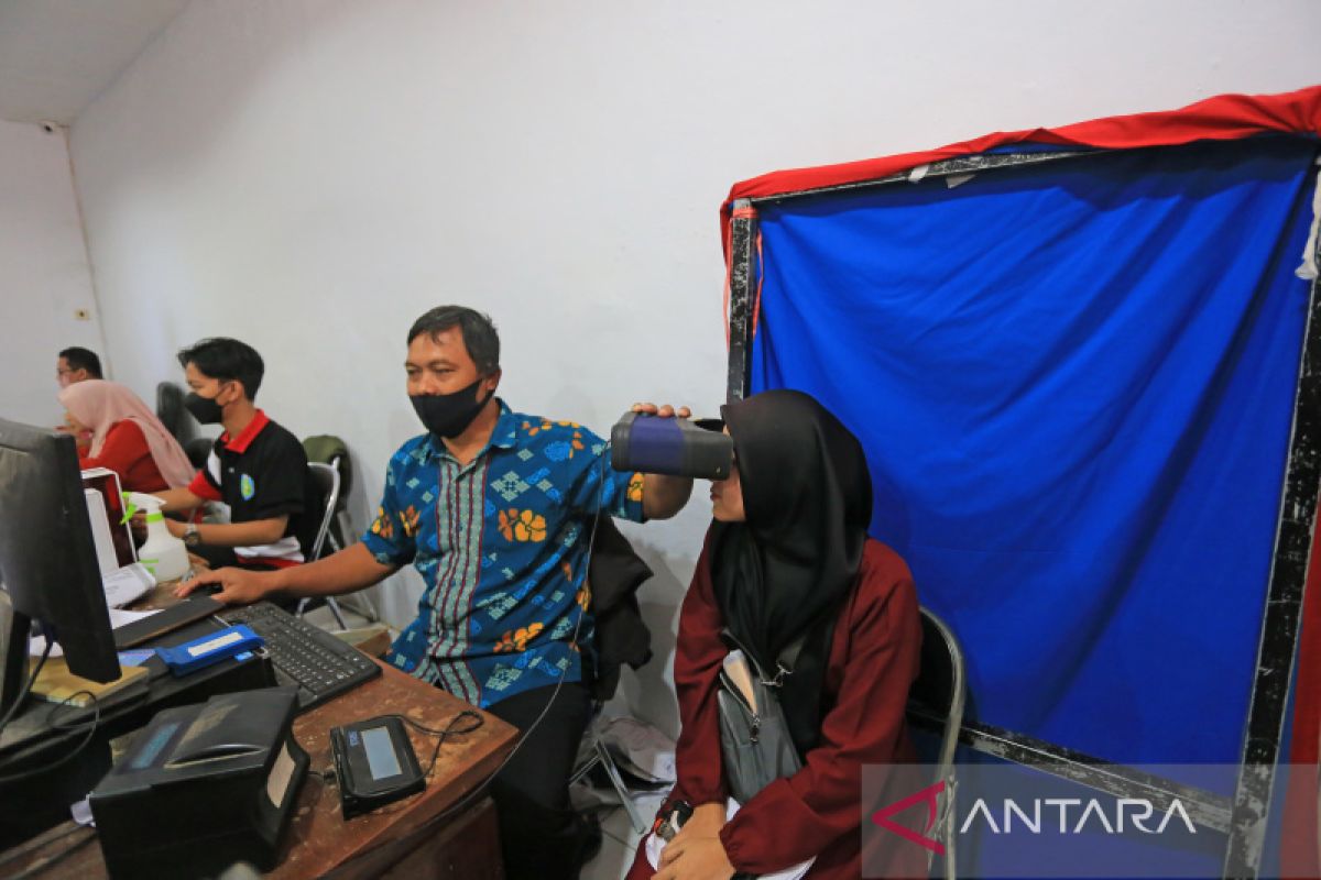 Penerapan KTP elektronik digital - ANTARA News Jawa Barat