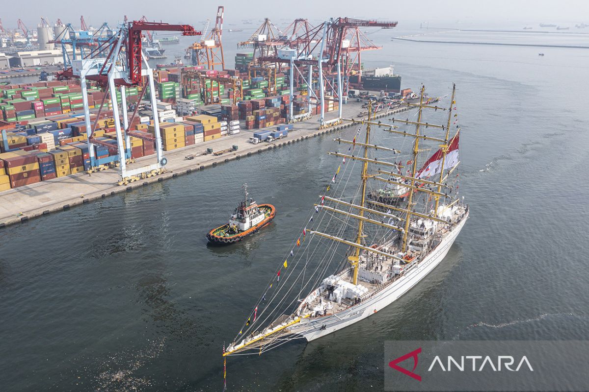 KRI Bima Suci sandar di Jakarta - ANTARA News