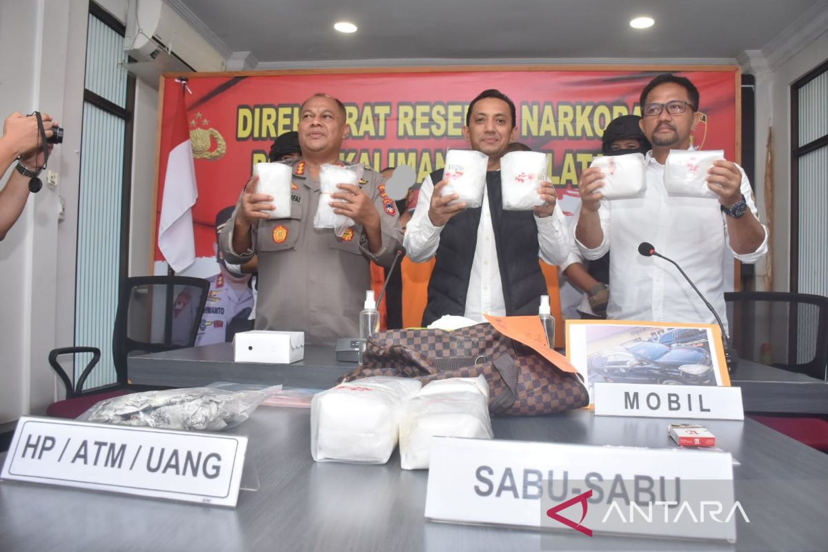 Polda Kalsel Ungkap 10 Kg Narkoba Jaringan Segitiga Emas Antara News