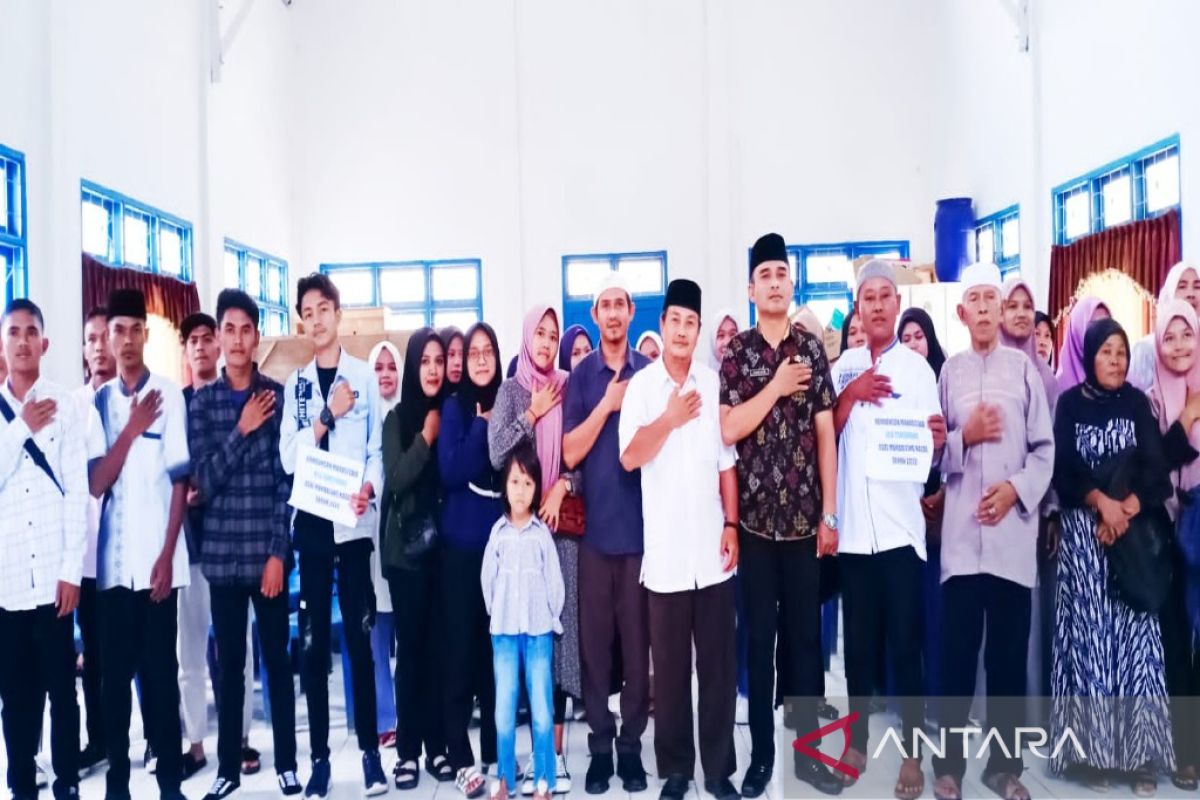 Puluhan putra putri asal Madina kembali dikuliahkan Gong Matahir ...