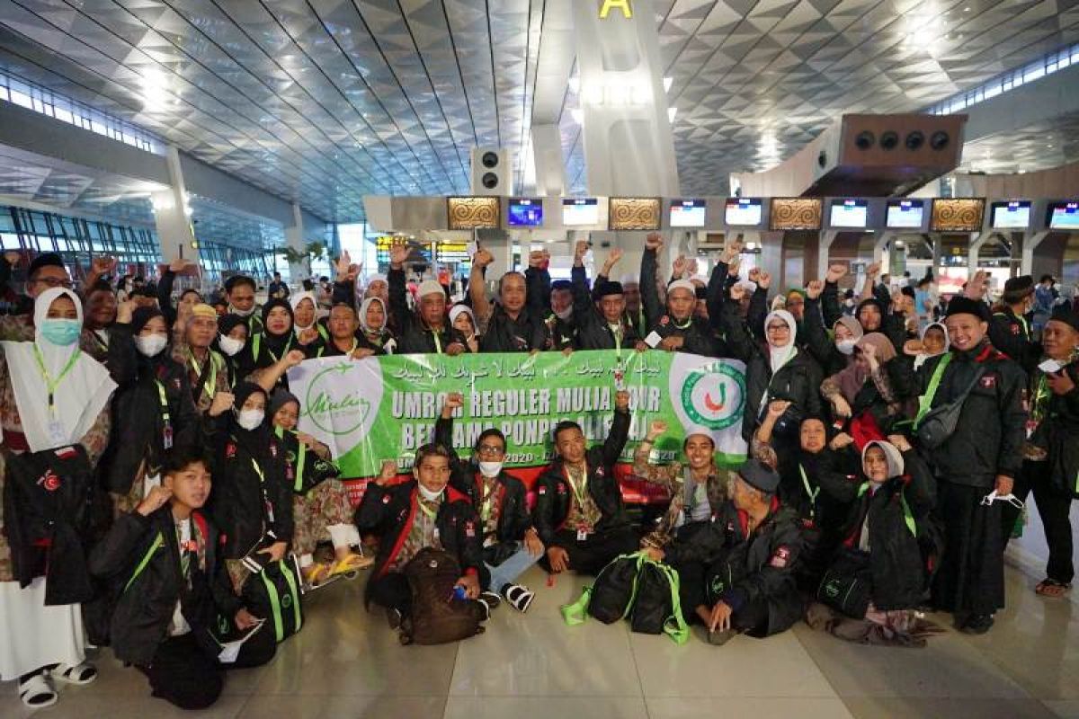 Sahabat Ganjar dan Ponpes Alif Baa berdoa khusus untuk Ganjar Pranowo ...