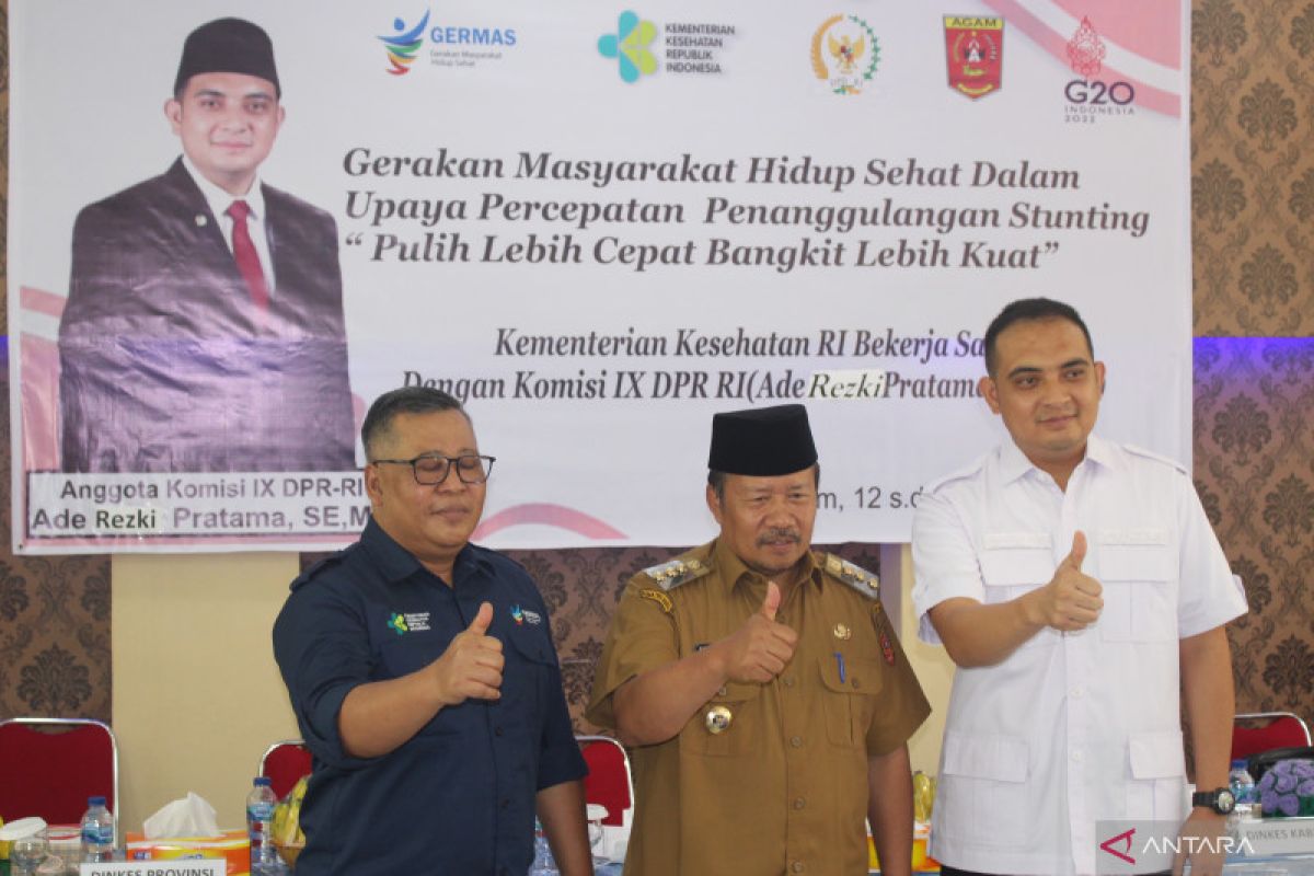 Legislator dan Kemenkes RI sosialisasikan Gerakan Hidup Sehat di ...