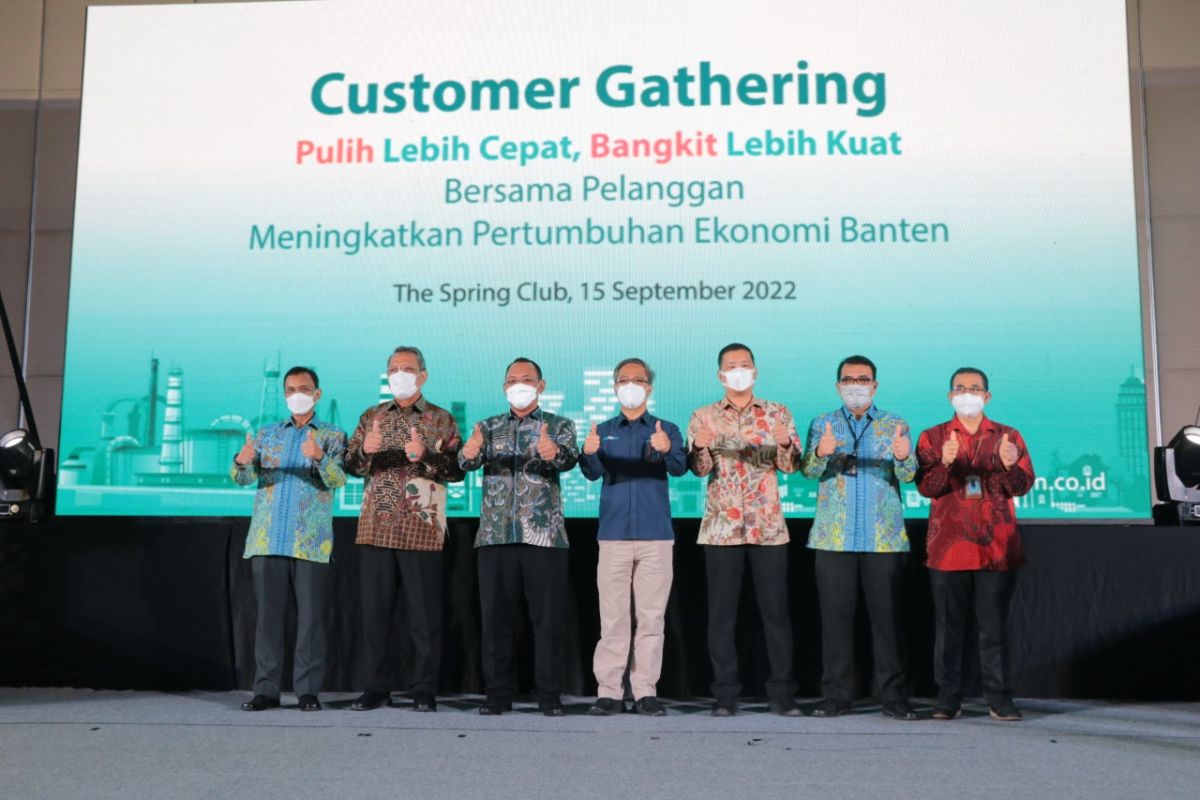 Dukung 6% pertumbuhan ekonomi, PLN tambah 50 MVA daya pelanggan tegangan tinggi di Provinsi ...