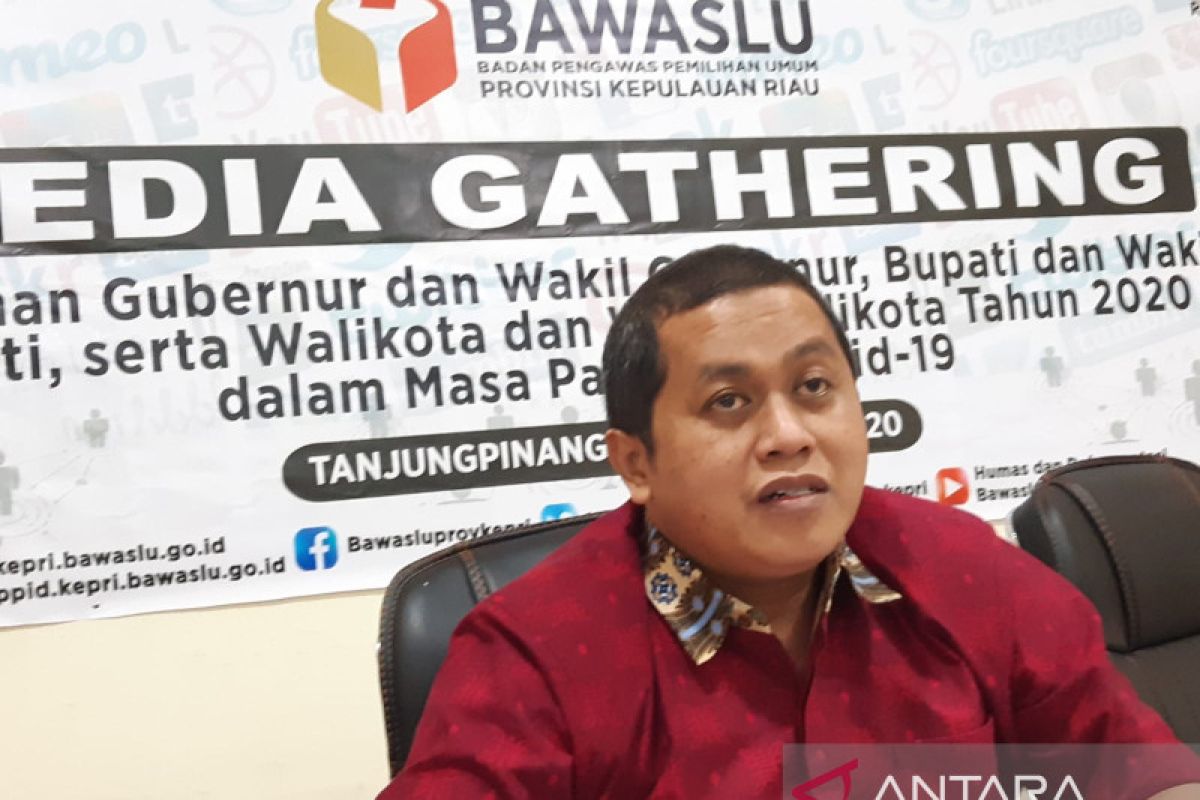 Bawaslu Kepri ingatkan ASN jaga netralitas jelang Pemilu 2024 - ANTARA ... Bawaslu Kepri ingatkan ASN jaga netralitas jelang Pemilu 2024 - ANTARA ...