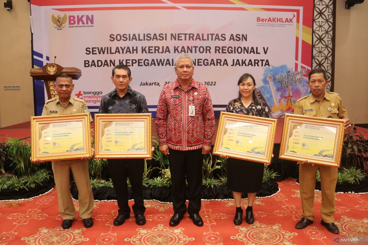 Kalbar raih empat penghargaan BKN Award 2022 - ANTARA News Kalimantan Barat