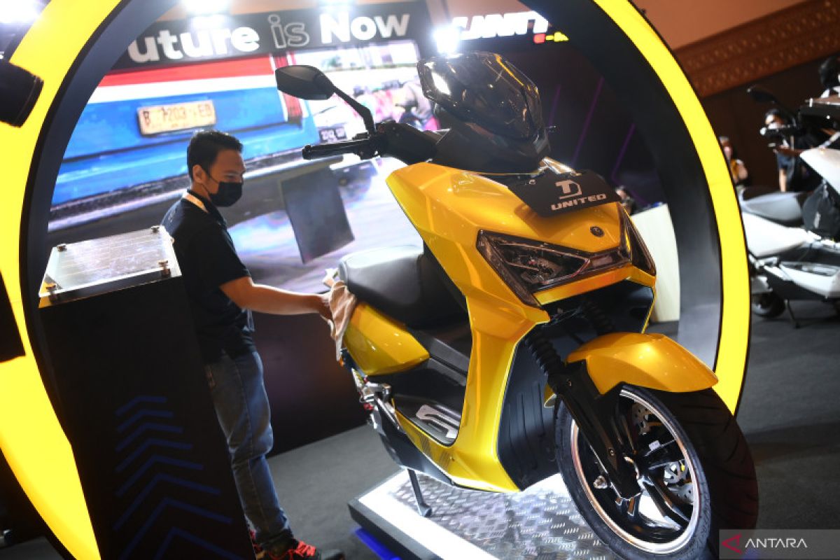 Pameran Indonesia Electric Motor Show 2022 - ANTARA News