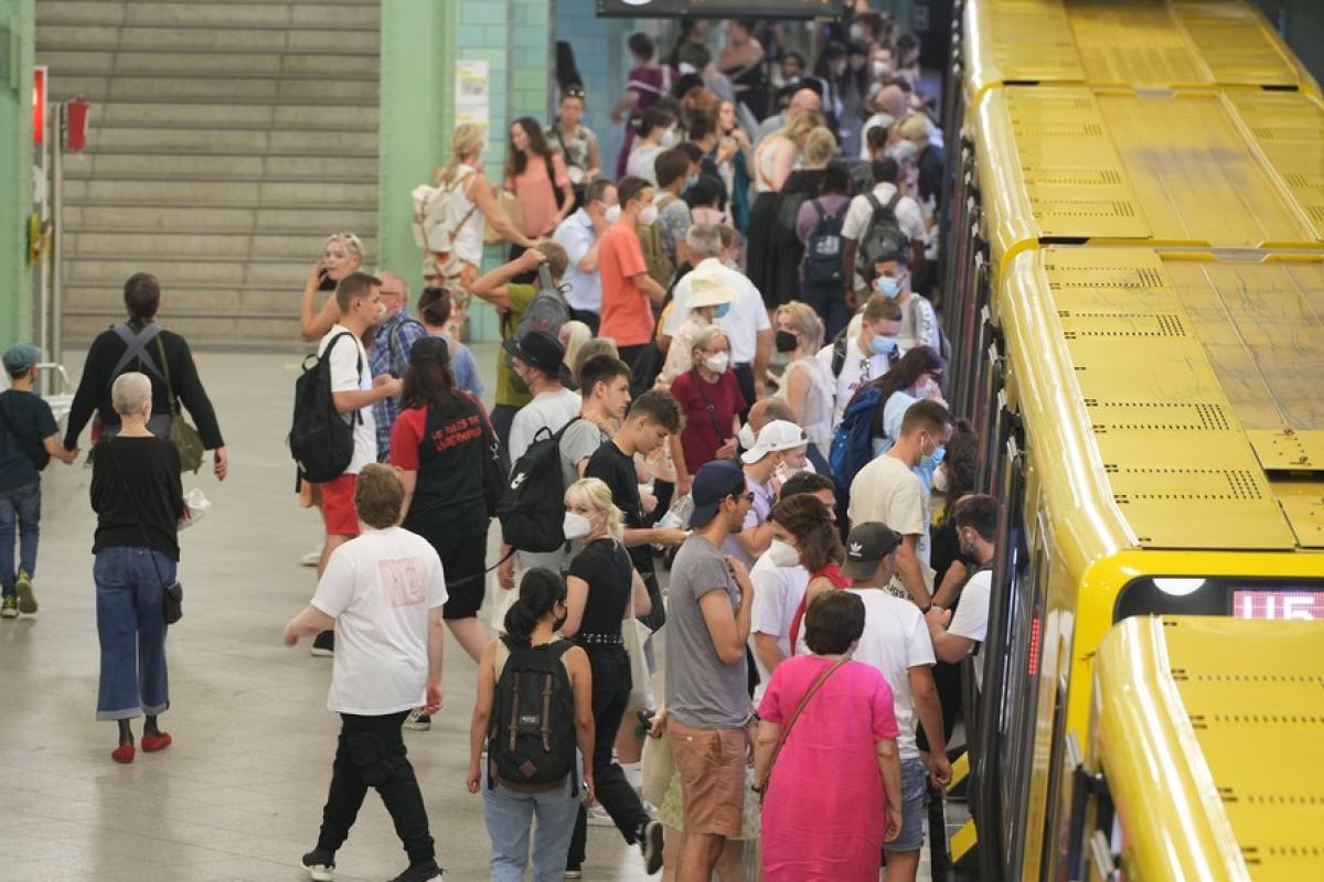 Kasus COVID-19 di Bavaria melonjak usai Oktoberfest - ANTARA News