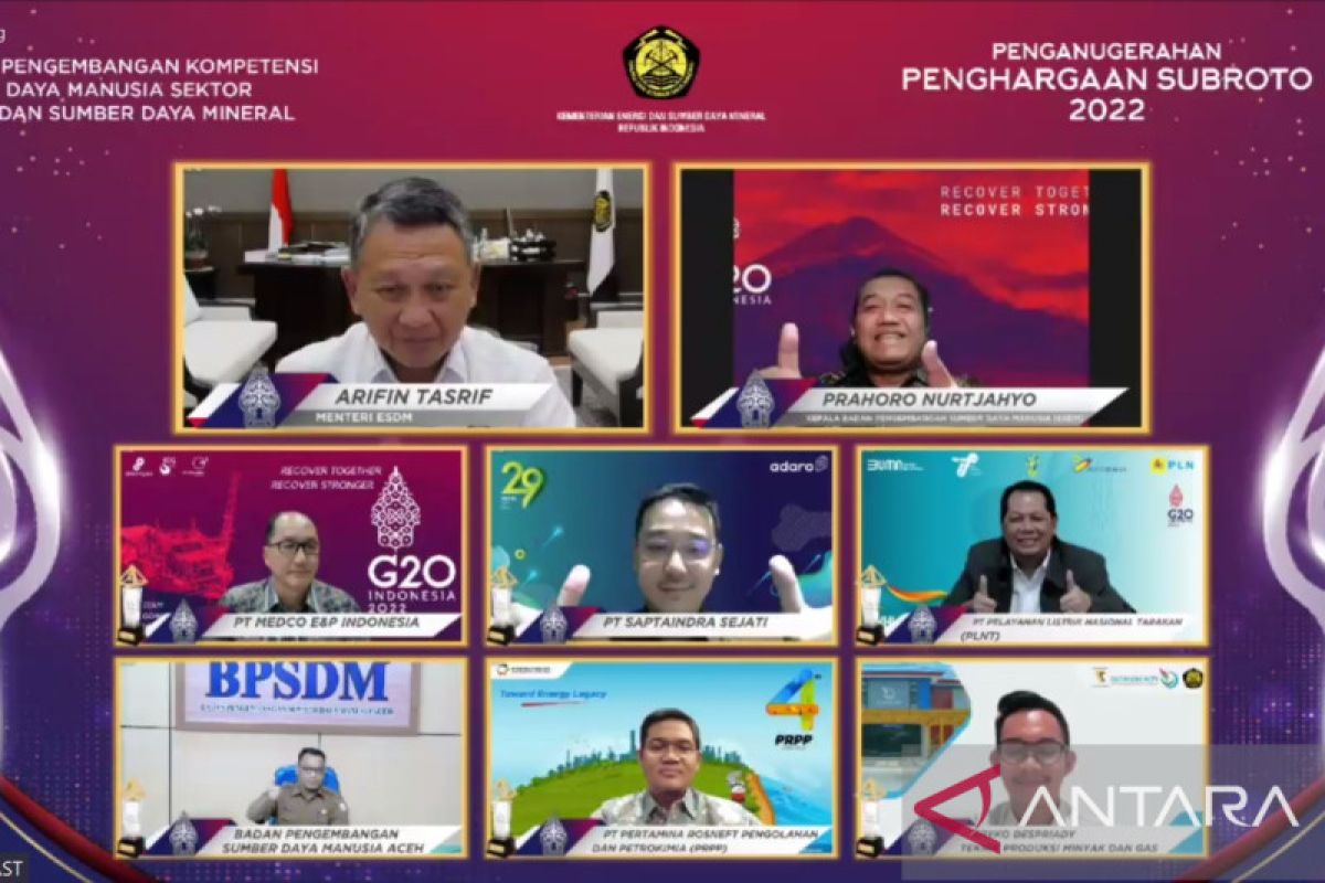 PLN grup sabet 25 penghargaan Subroto Award 2022 dari Kementerian ESDM - ANTARA Sumbar