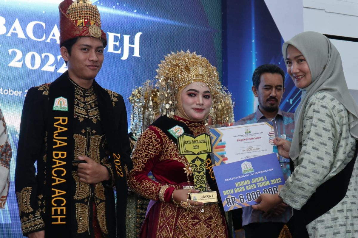 Pemerintah Aceh nobatkan Raja dan Ratu Baca Aceh 2022 - ANTARA News Aceh