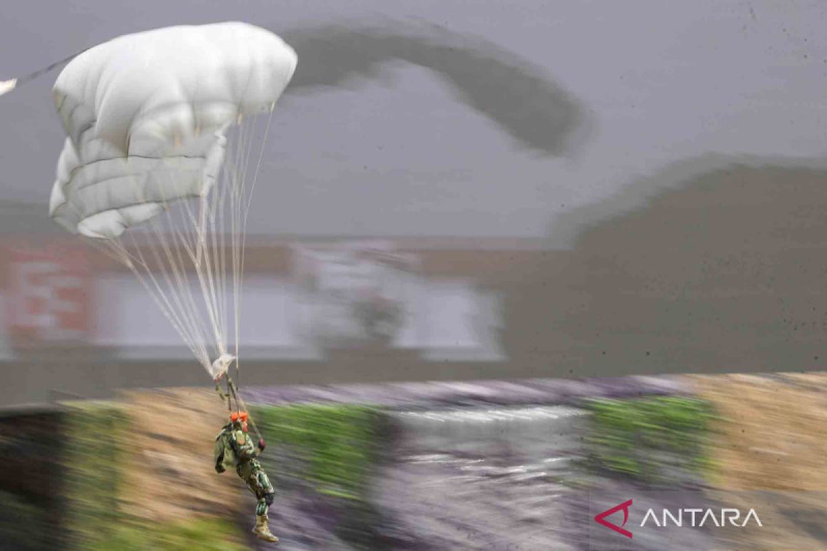 Pameran Indo Defence 2022 digelar di JIExpo Kemayoran hingga 5 November ... Pameran Indo Defence 2022 digelar di JIExpo Kemayoran hingga 5 November ...