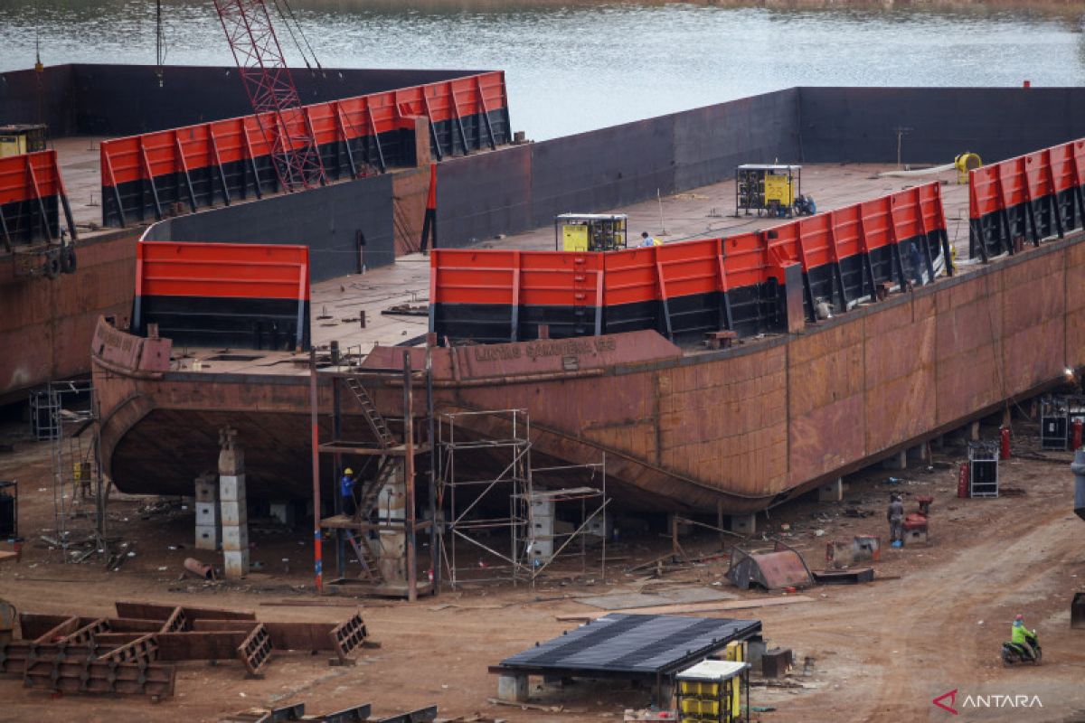 Produksi galangan kapal dalam negeri - ANTARA News