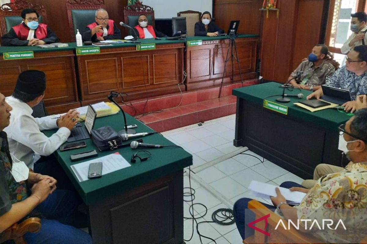Hakim tegur Meratus karena belum bayar honorarium pengurus PKPU ... Hakim tegur Meratus karena belum bayar honorarium pengurus PKPU ...
