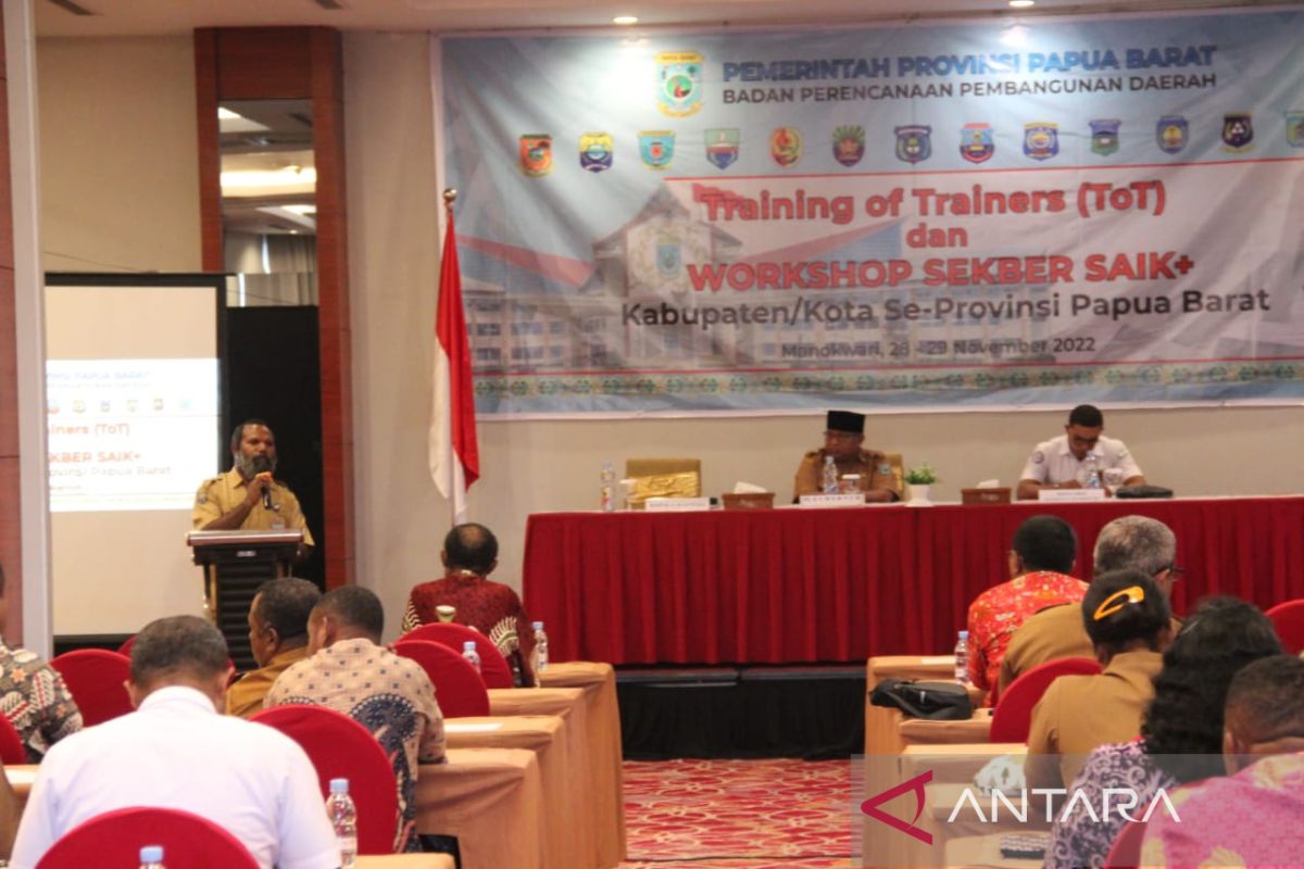 Bappeda Papua Barat tingkatkan kapasitas pengelolaan data kampung ...