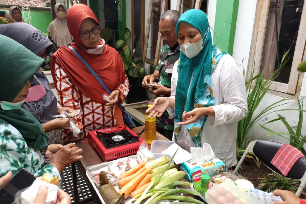 Dashat dan Dapur Balita Sehat diintegrasikan untuk cegah stunting ...