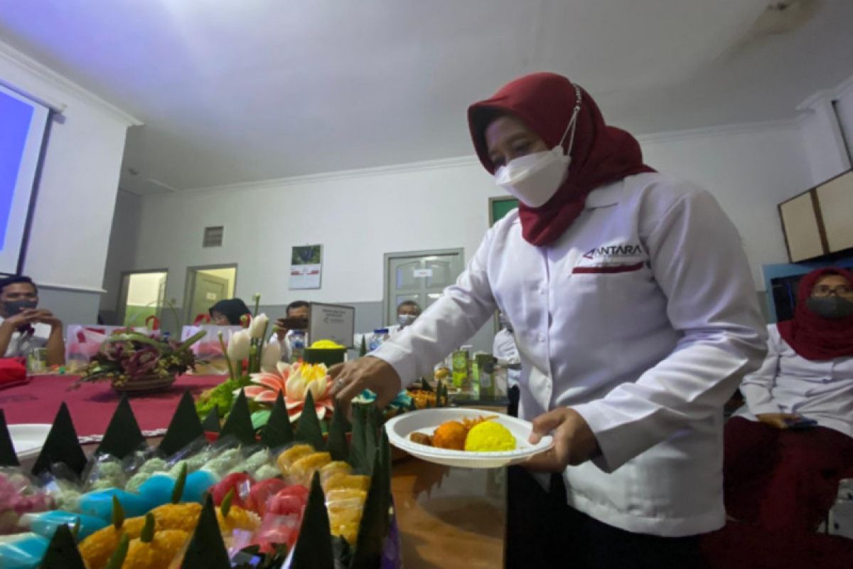 Tasyakuran HUT ke-85 LKBN ANTARA - ANTARA News Yogyakarta - Berita ...