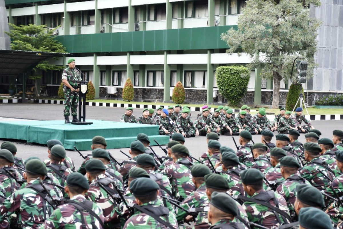 Pangdam V/Brawijaya ingatkan prajurit pedoman tujuh pelanggaran berat - ANTARA News Jawa Timur