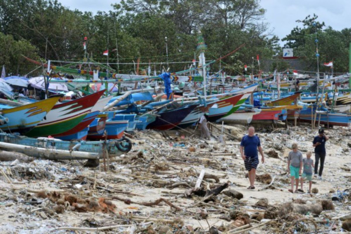 Dampak cuaca ekstrem di Bali - ANTARA News Bali