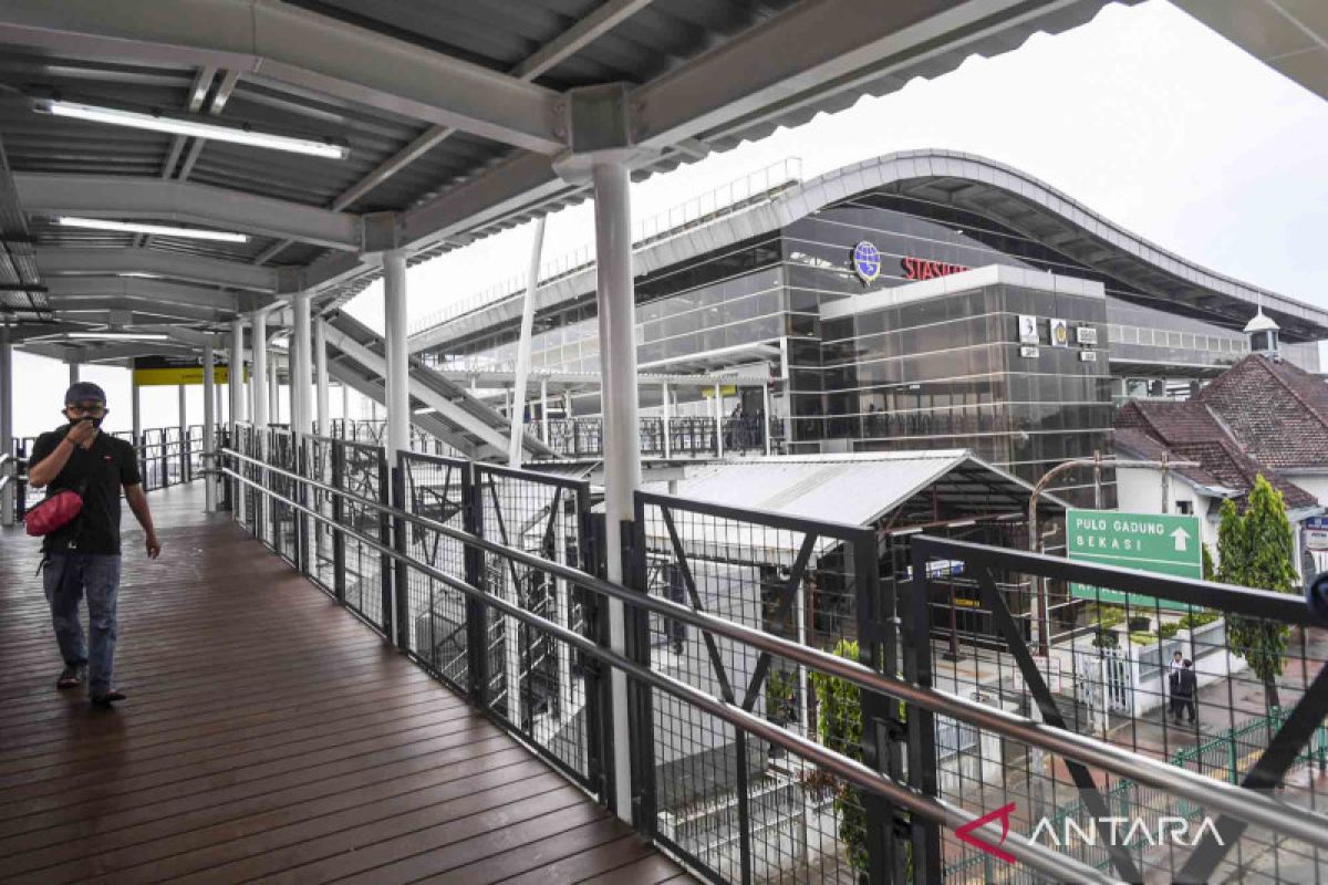 Stasiun Jatinegara sudah terintegrasi dengan Halte TransJakarta - ANTARA News