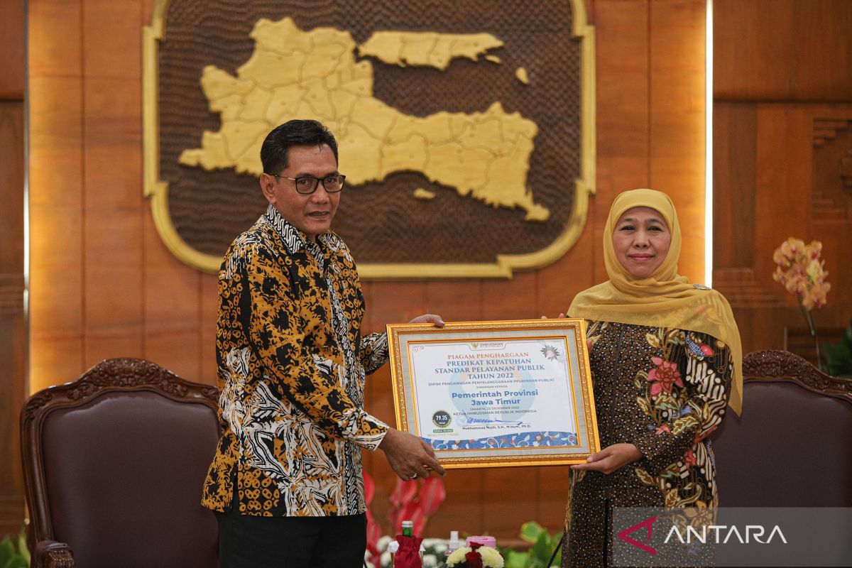 Jatim terima penghargaan standar pelayan publik - ANTARA News Jawa Timur