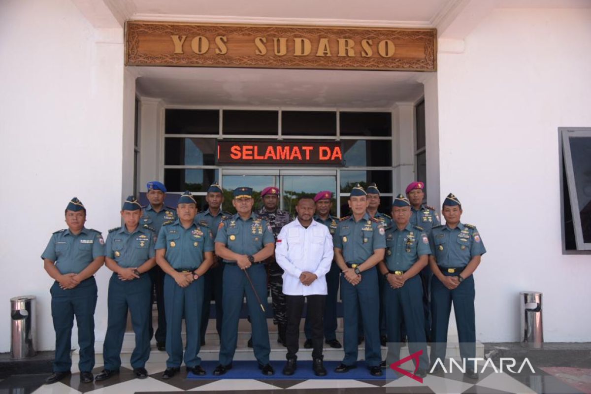 Anggota DPR minta Pemda Merauke dukung TNI-Polri lewat dana Otsus ...