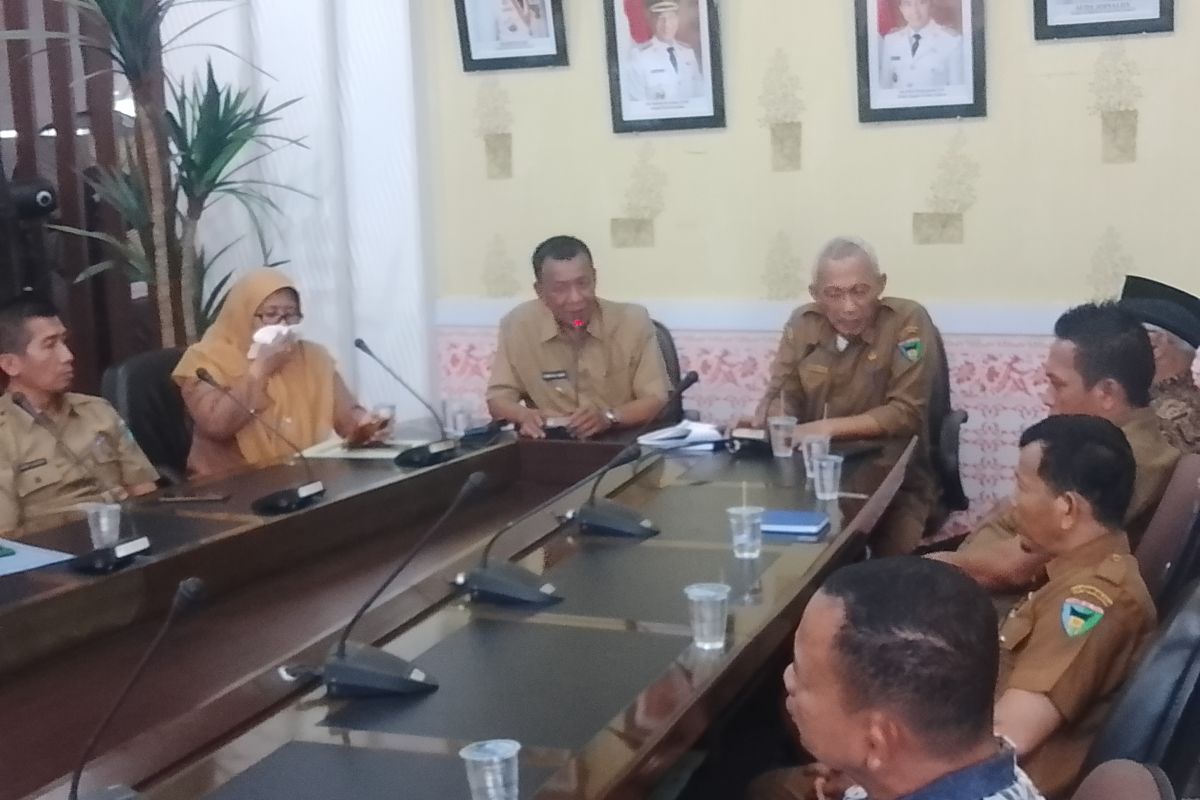 Bupati Rusma Yul Anwar: Kelanjutan pembangunan Pasar Surantih tunggu hibah lahan - ANTARA Sumbar