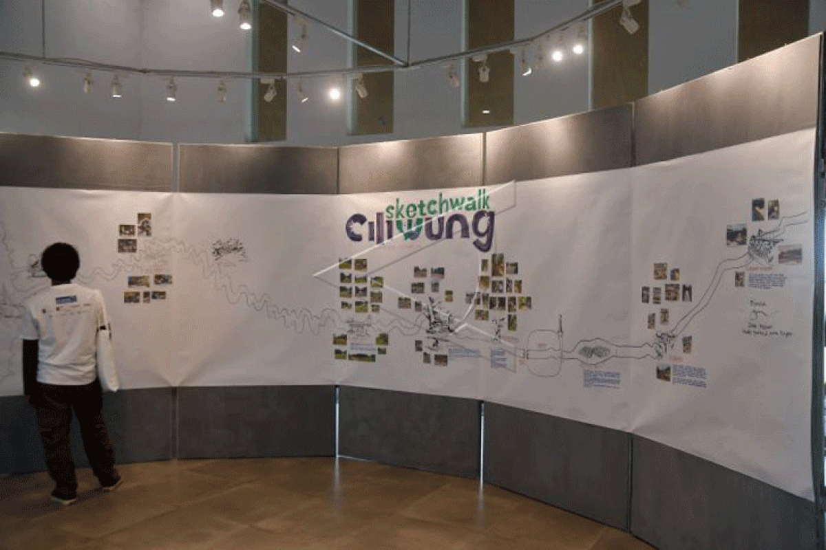 Pameran sketsa Sungai Ciliwung di Bogor Creative Center - ANTARA News ...