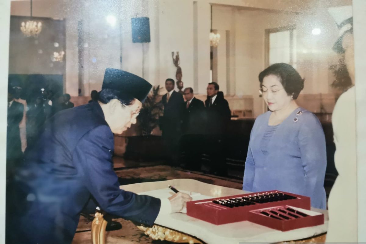 Hadromi Nakim Diplomat Ulung Berpulang - ANTARA News Banten