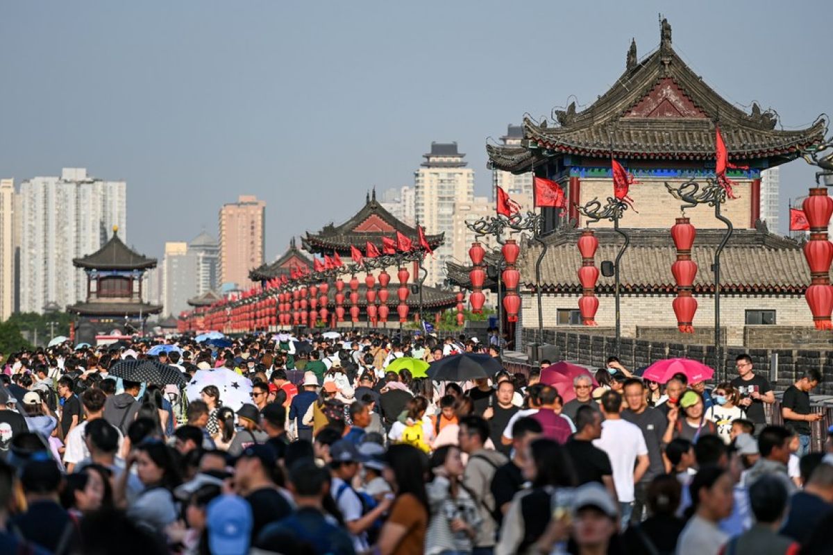 Perjalanan penumpang udara China capai 9,4 juta saat libur Hari Buruh ...