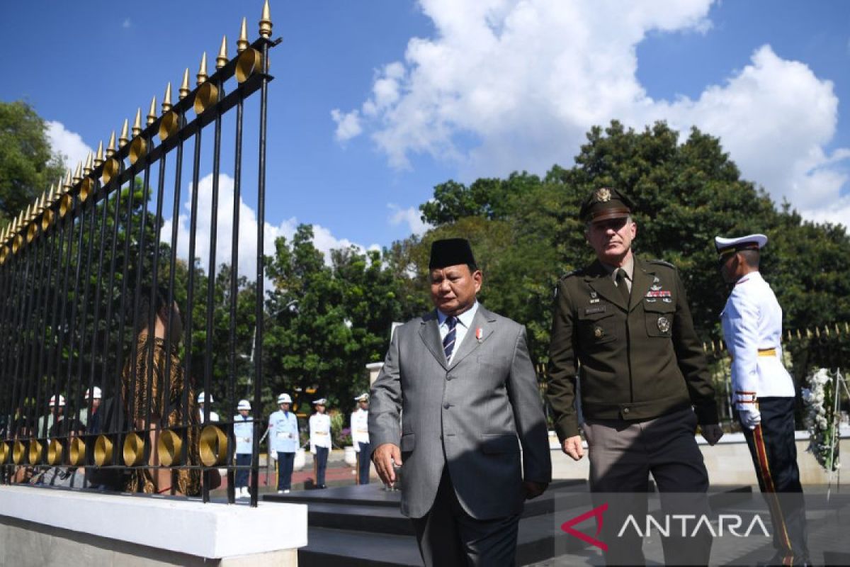 Menhan bertemu KSAD AS Jenderal James C Mc Conville - ANTARA News