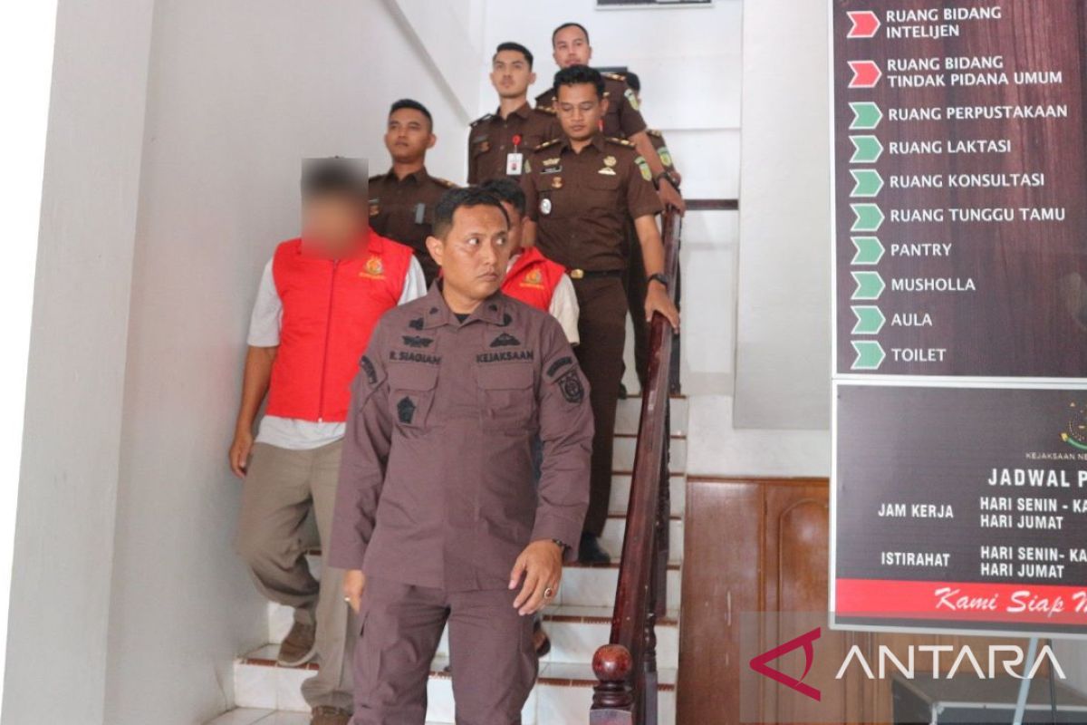 Jaksa tetapkan tersangka baru korupsi sertifikat tanah di Aceh Jaya ... Jaksa tetapkan tersangka baru korupsi sertifikat tanah di Aceh Jaya ...