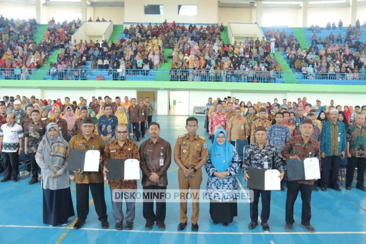 Pj Gubernur Suganda serukan tenaga pendidik netral pada Pemilu 2024 - ANTARA News Bangka Belitung