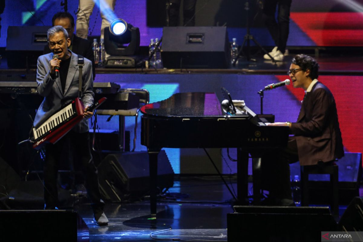 Konser 45 tahun perjalanan Fariz RM - ANTARA News