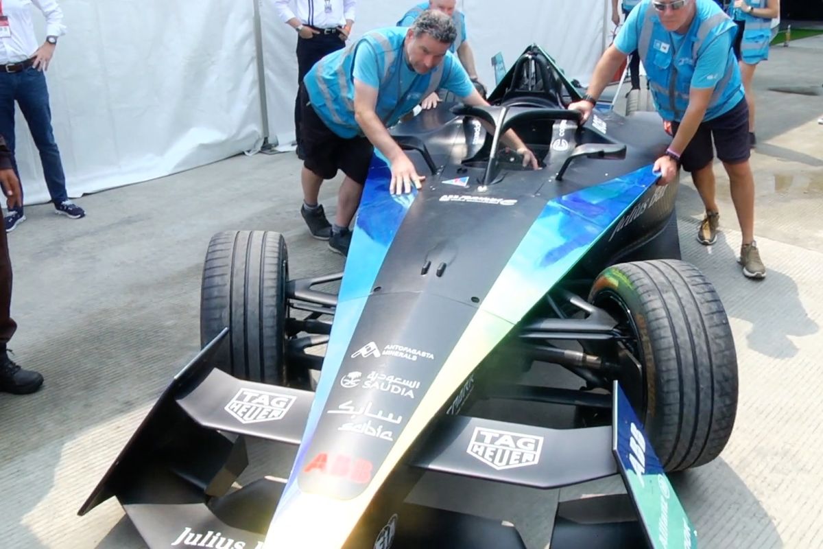 Begini penampakan mobil balap generasi 3 Formula E